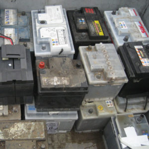 Ankauf von Blei-Akkus und -batterien in Berlin: Papierfritze.de